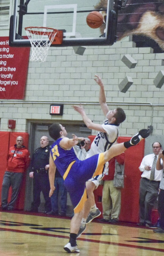 McDonald adjusts, still wins big | News, Sports, Jobs - Tribune Chronicle